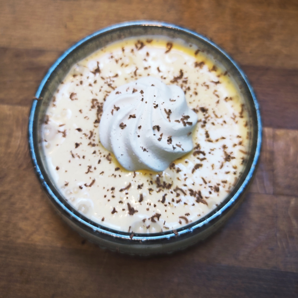 Floating Meringue Islands - Tiikat